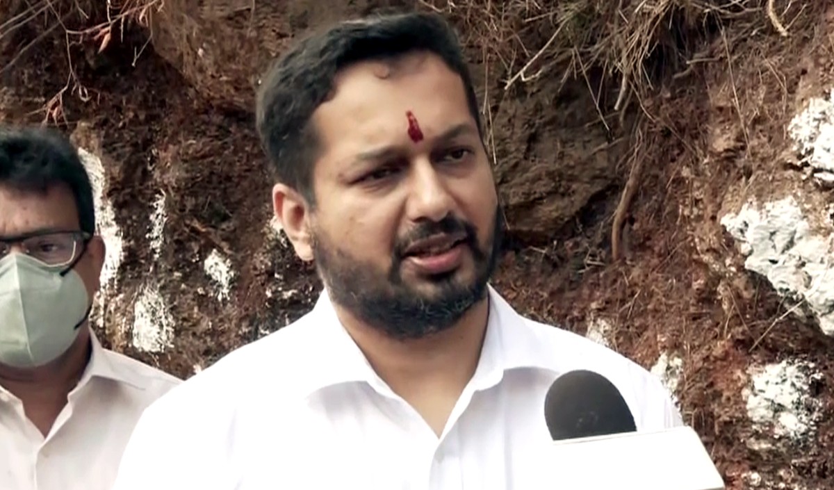 utpal parrikar remembers father manohar parrikar - Prabhasakshi latest ...