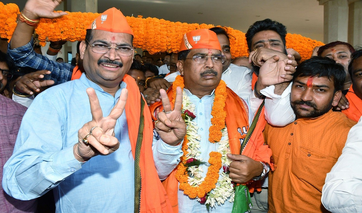 JMM उम्मीदवार महुआ माजी और BJP के आदित्य साहू झारखंड से राज्यसभा के लिए ...